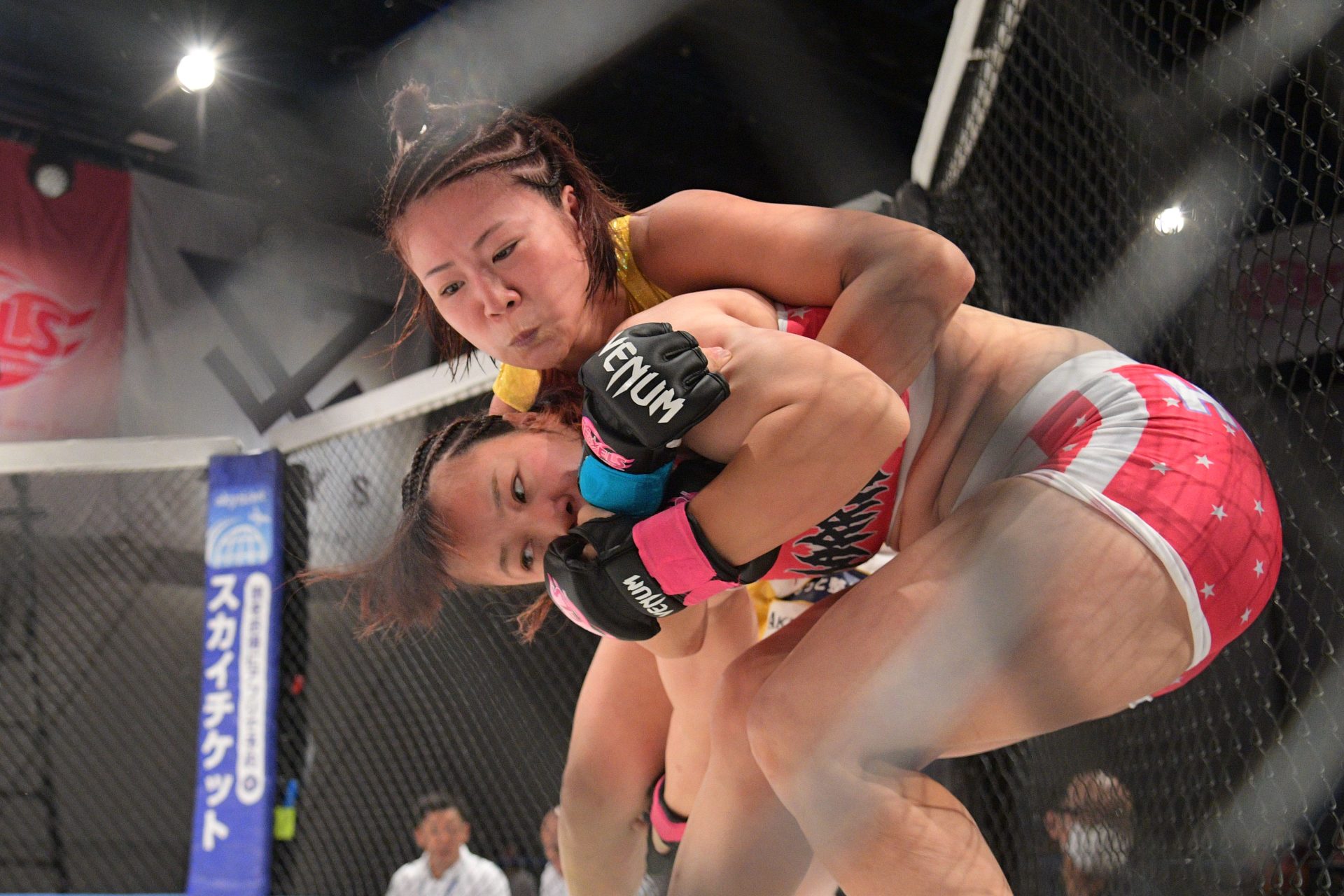 DEEP JEWELS 42 ~10th Anniversary～ | DEEP & DEEP JEWELS オフィシャルサイト