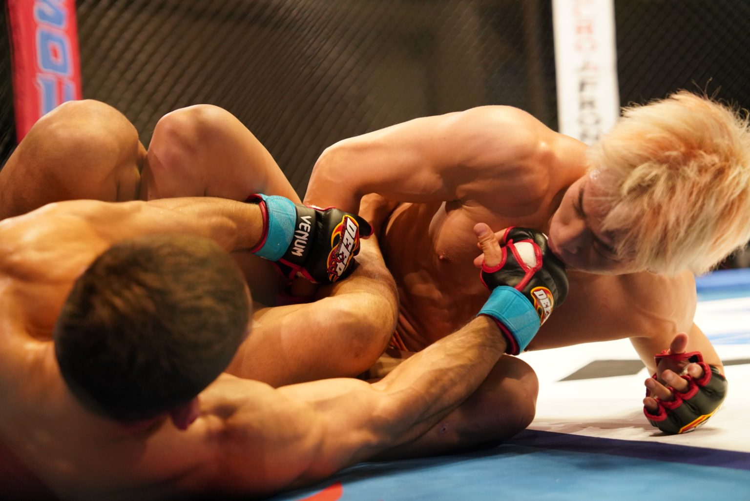 DEEP 122 IMPACT | DEEP & DEEP JEWELS オフィシャルサイト